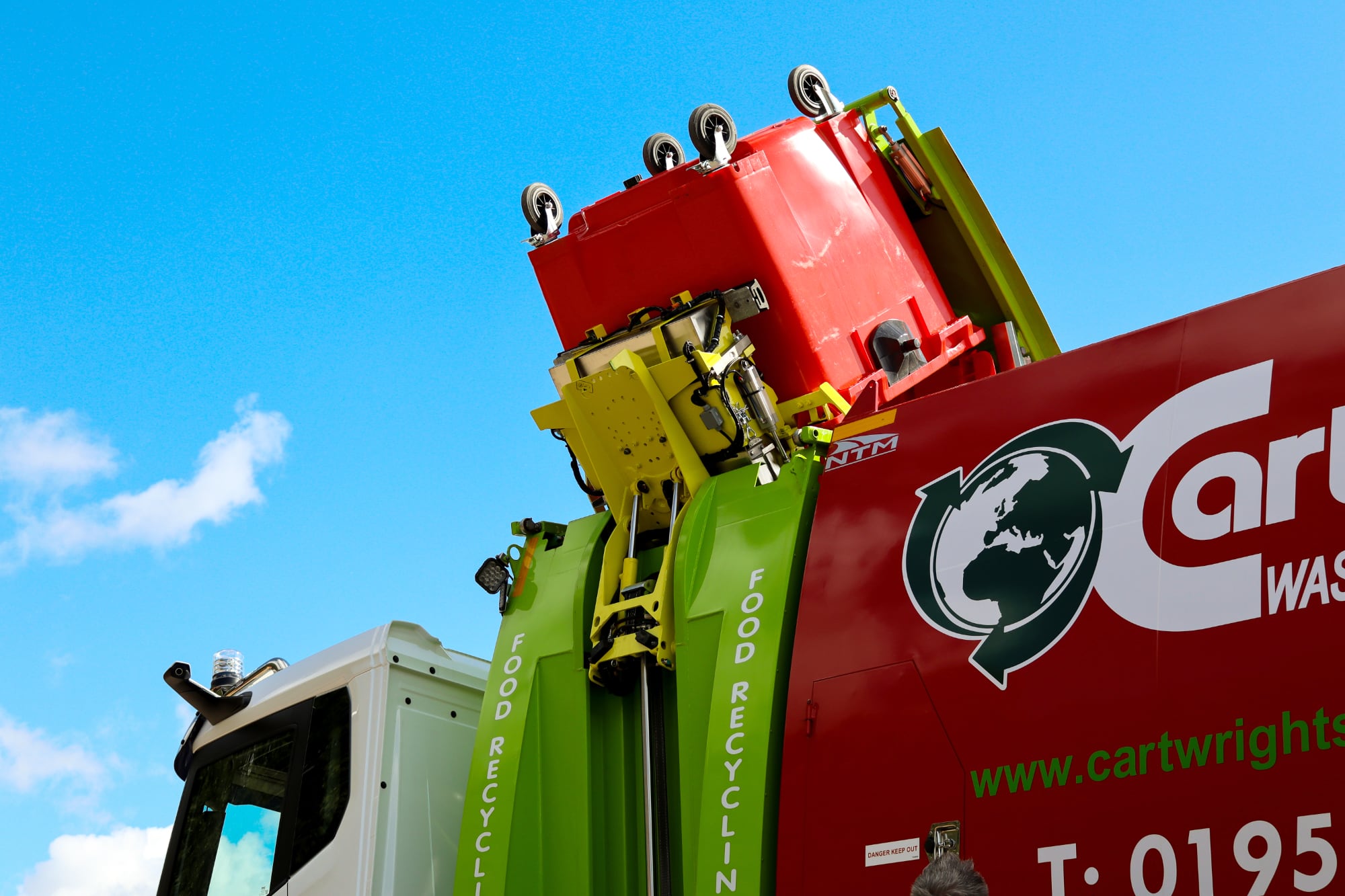 Trade Waste & Rear End Loaders (REL) | Cartwrights Waste Disposal